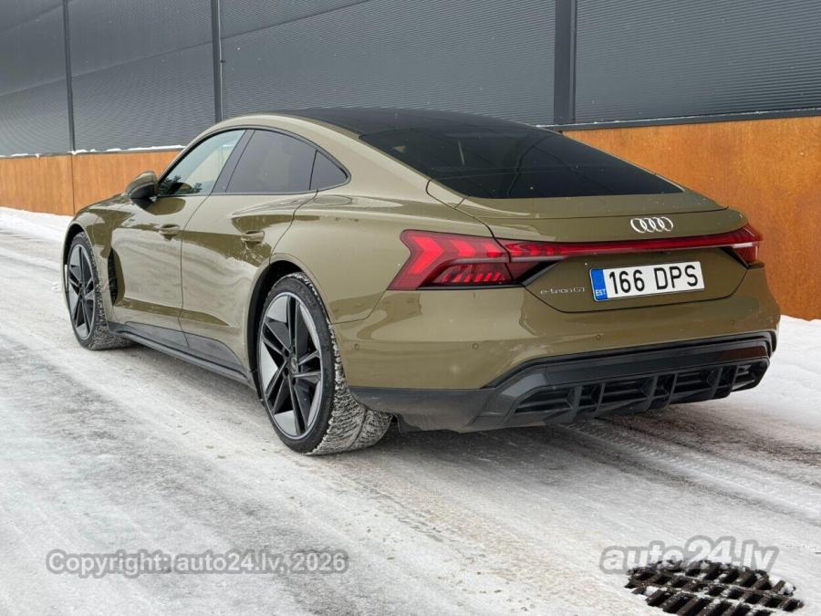 Green Audi E-tron GT 2022 in Tallinn, with an engine capacity of 0.00 L and mileage of 55 thousand km for 51900 €, photo 4 on AUTOMOTO.COM.LV