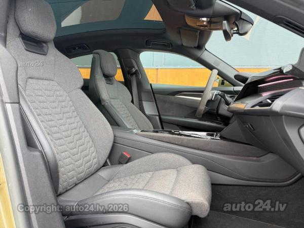 Zaļš Audi E-tron GT 2022 Tallina, ar dzinēja tilpumu 0.00 L un nobraukumu 55 tūkst. km par 51900 €, foto 11 vietnē AUTOMOTO.COM.LV