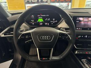 Pelēks Audi E-tron GT 2025 Viļņa, ar dzinēja tilpumu 0.00 L un nobraukumu 12 tūkst. km par 68111 €, foto 9 vietnē AUTOMOTO.COM.LV