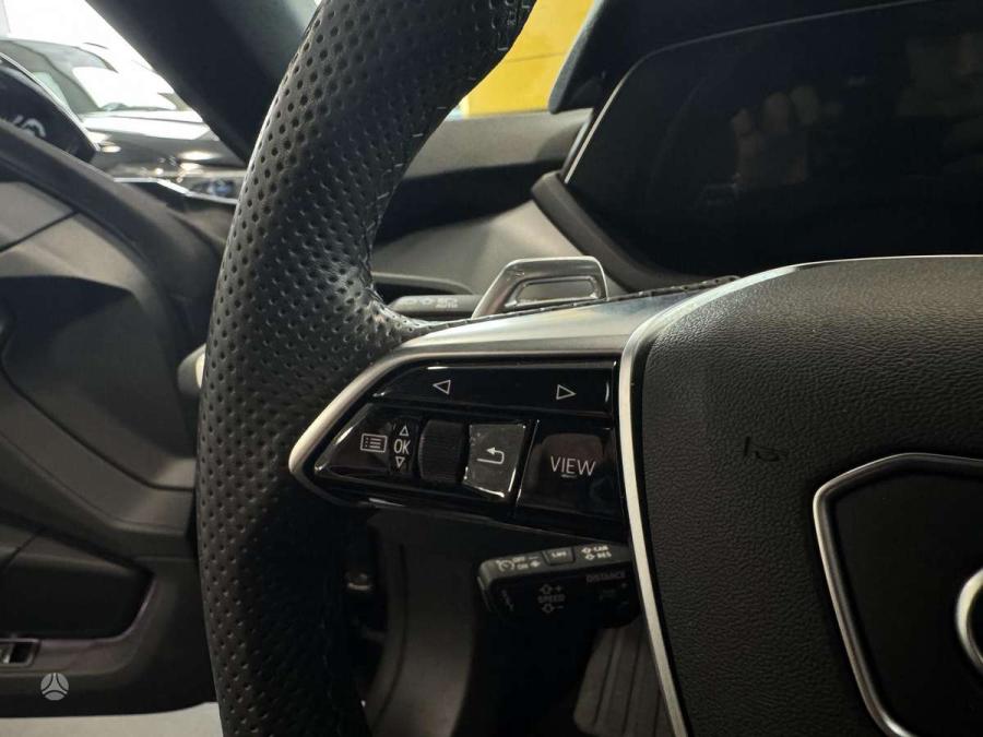 Pelēks Audi E-tron GT 2025 Viļņa, ar dzinēja tilpumu 0.00 L un nobraukumu 12 tūkst. km par 68111 €, foto 36 vietnē AUTOMOTO.COM.LV