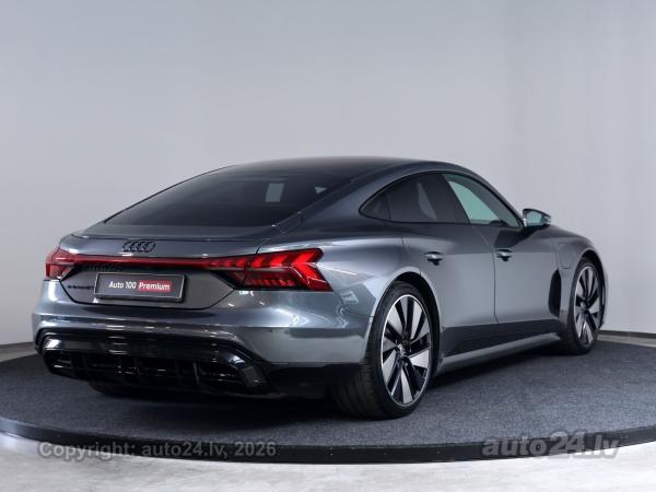 Pelēks Audi E-tron GT 2021 Tallina, ar dzinēja tilpumu 0.00 L un nobraukumu 61 tūkst. km par 49900 €, foto 3 vietnē AUTOMOTO.COM.LV