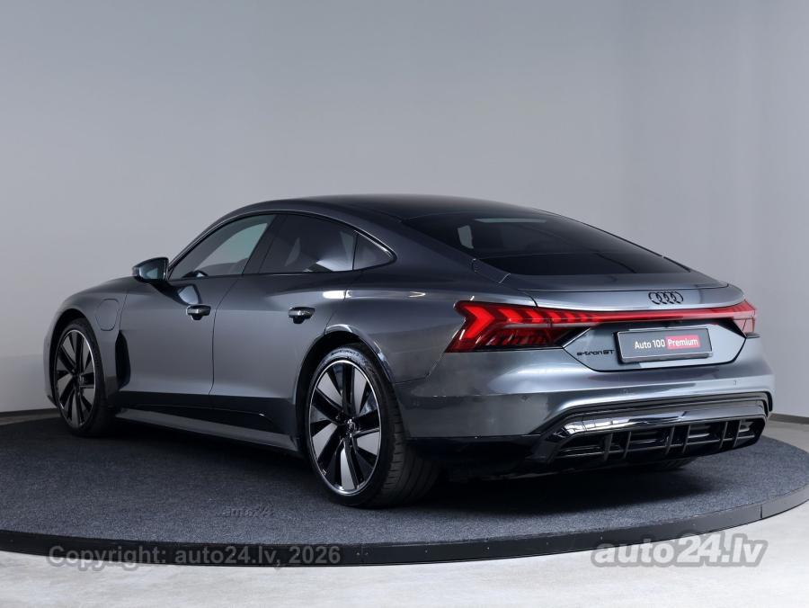 Pelēks Audi E-tron GT 2021 Tallina, ar dzinēja tilpumu 0.00 L un nobraukumu 61 tūkst. km par 49900 €, foto 5 vietnē AUTOMOTO.COM.LV