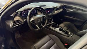 Pelēks Audi E-tron GT 2021 Viļņa, ar dzinēja tilpumu 0.00 L un nobraukumu 107 tūkst. km par 41989 €, foto 9 vietnē AUTOMOTO.COM.LV