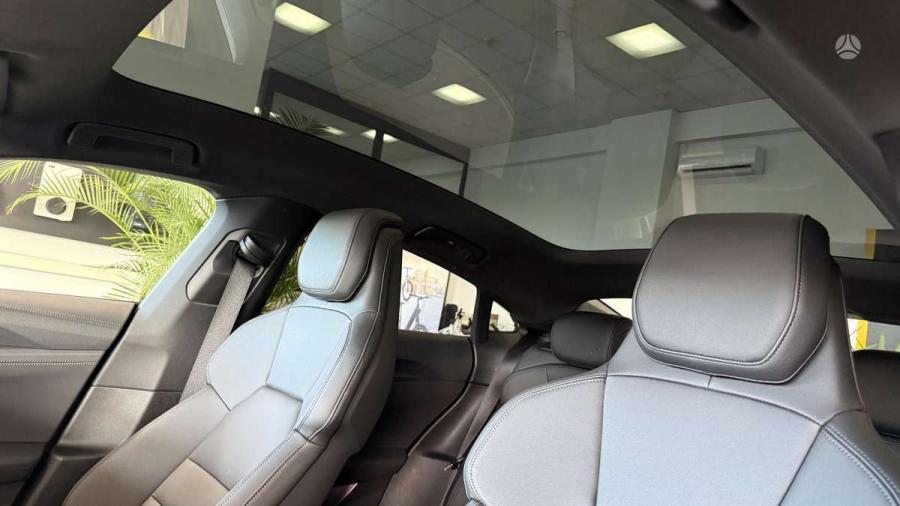 Pelēks Audi E-tron GT 2021 Viļņa, ar dzinēja tilpumu 0.00 L un nobraukumu 107 tūkst. km par 41989 €, foto 10 vietnē AUTOMOTO.COM.LV
