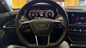 Pelēks Audi E-tron GT 2021 Viļņa, ar dzinēja tilpumu 0.00 L un nobraukumu 107 tūkst. km par 41989 €, foto 14 vietnē AUTOMOTO.COM.LV