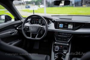 Audi E-tron GT 2023 Tallina, ar dzinēja tilpumu 0.00 L un nobraukumu 59 tūkst. km par 55900 €, foto 15 vietnē AUTOMOTO.COM.LV