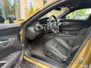 Audi E-tron GT 2023 in Tallinn, with an engine capacity of 0.00 L and mileage of 59 thousand km for 54990 €, photo 4 on AUTOMOTO.COM.LV