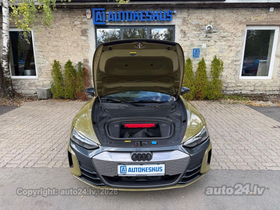 Audi E-tron GT 2023 in Tallinn, with an engine capacity of 0.00 L and mileage of 59 thousand km for 54990 €, photo 17 on AUTOMOTO.COM.LV