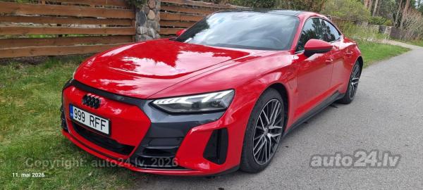 Red Audi E-tron GT 2022 in Tallinn, with an engine capacity of 0.00 L and mileage of 98 thousand km for 44900 €, photo 2 on AUTOMOTO.COM.LV