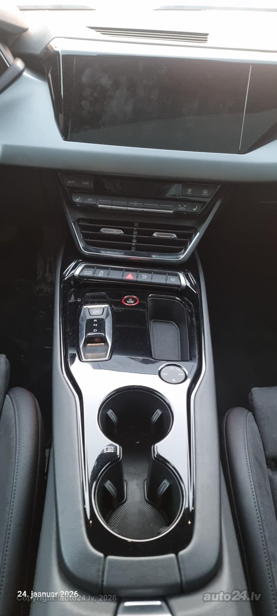 Sarkans Audi E-tron GT 2022 Tallina, ar dzinēja tilpumu 0.00 L un nobraukumu 98 tūkst. km par 44900 €, foto 17 vietnē AUTOMOTO.COM.LV
