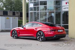 Sarkans Audi E-tron GT 2022 Tallina, ar dzinēja tilpumu 0.00 L un nobraukumu 102 tūkst. km par 45490 €, foto 8 vietnē AUTOMOTO.COM.LV