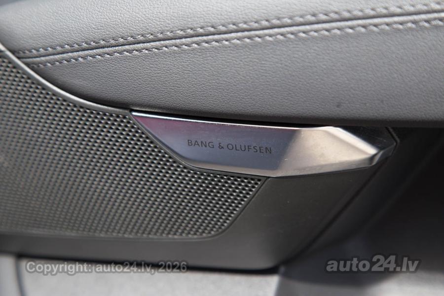 Sarkans Audi E-tron GT 2022 Tallina, ar dzinēja tilpumu 0.00 L un nobraukumu 102 tūkst. km par 45490 €, foto 22 vietnē AUTOMOTO.COM.LV