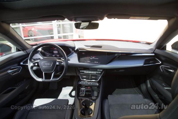 Ауди Е-трон ГТ 2022 в Таллин на AUTOMOTO.COM.LV Красный Ауди Е-трон ГТ 2022 в Таллин, объемом двигателя 0.00 л и пробегом 102 тыс. км за 45490 €, фото 11 на AUTOMOTO.COM.LV