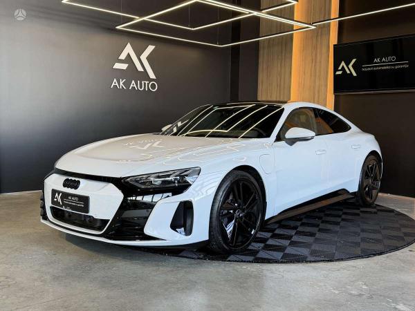 White Audi E-tron GT 2023 in Kaunas, with an engine capacity of 0.00 L and mileage of 7 thousand km for 57990 €, photo 6 on AUTOMOTO.COM.LV