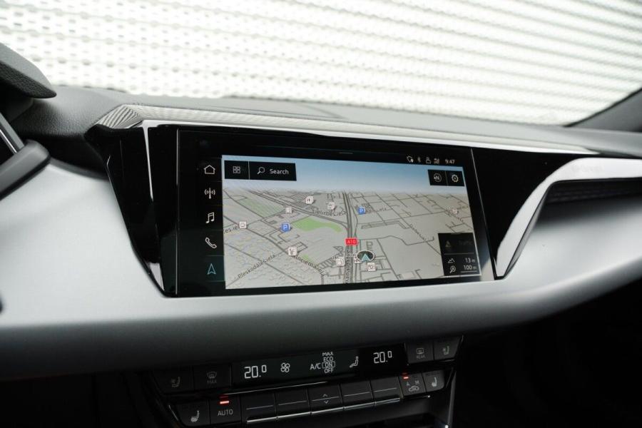 White Audi E-tron GT 2021 in Marupe, with an engine capacity of 0.00 L and mileage of 87 thousand km for 54600 €, photo 27 on AUTOMOTO.COM.LV