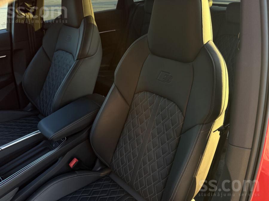 Sarkans Audi E-Tron 2022 Rīga, ar dzinēja tilpumu 0.00 L un nobraukumu 12 tūkst. km par 43750 €, foto 19 vietnē AUTOMOTO.COM.LV