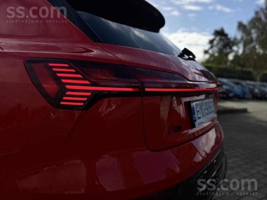 Sarkans Audi E-Tron 2023 Tukums, ar dzinēja tilpumu 0.00 L un nobraukumu 56 tūkst. km par 57500 €, foto 7 vietnē AUTOMOTO.COM.LV