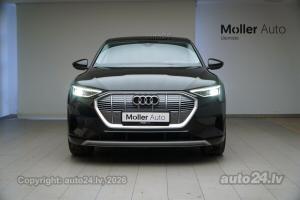 Audi E-Tron 2022 in Tallinn, with an engine capacity of 0.10 L and mileage of 33 thousand km for 33350 €, photo 2 on AUTOMOTO.COM.LV