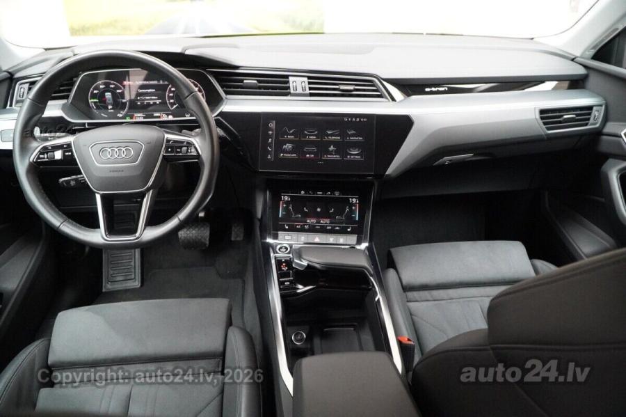 Audi E-Tron 2022 in Tallinn, with an engine capacity of 0.10 L and mileage of 33 thousand km for 33350 €, photo 12 on AUTOMOTO.COM.LV