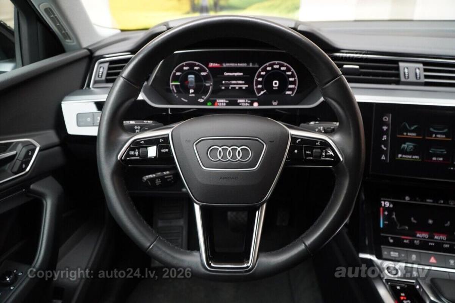 Audi E-Tron 2022 in Tallinn, with an engine capacity of 0.10 L and mileage of 33 thousand km for 33350 €, photo 13 on AUTOMOTO.COM.LV