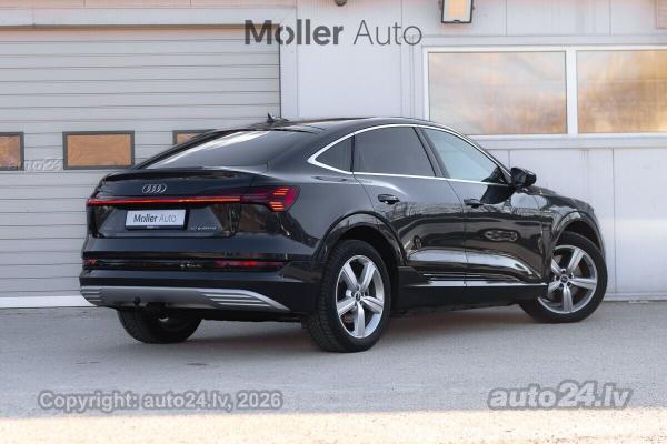 Audi E-Tron 2020 Jelgava, ar dzinēja tilpumu 0.00 L un nobraukumu 73 tūkst. km par 28234 €, foto 6 vietnē AUTOMOTO.COM.LV