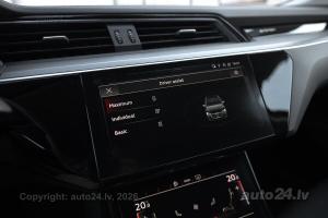 Audi E-Tron 2020 in Jelgava, with an engine capacity of 0.00 L and mileage of 73 thousand km for 28234 €, photo 16 on AUTOMOTO.COM.LV