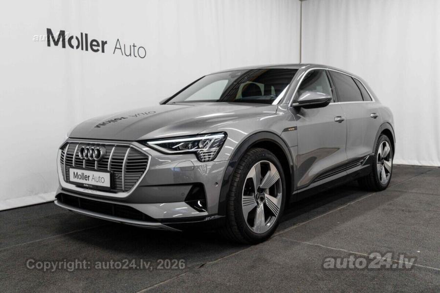 Audi E-Tron 2022 Tallina, ar dzinēja tilpumu 0.00 L un nobraukumu 42 tūkst. km par 32900 €, foto 1 vietnē AUTOMOTO.COM.LV