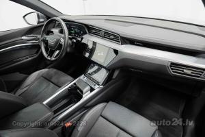 Audi E-Tron 2022 Tallina, ar dzinēja tilpumu 0.00 L un nobraukumu 42 tūkst. km par 32900 €, foto 8 vietnē AUTOMOTO.COM.LV