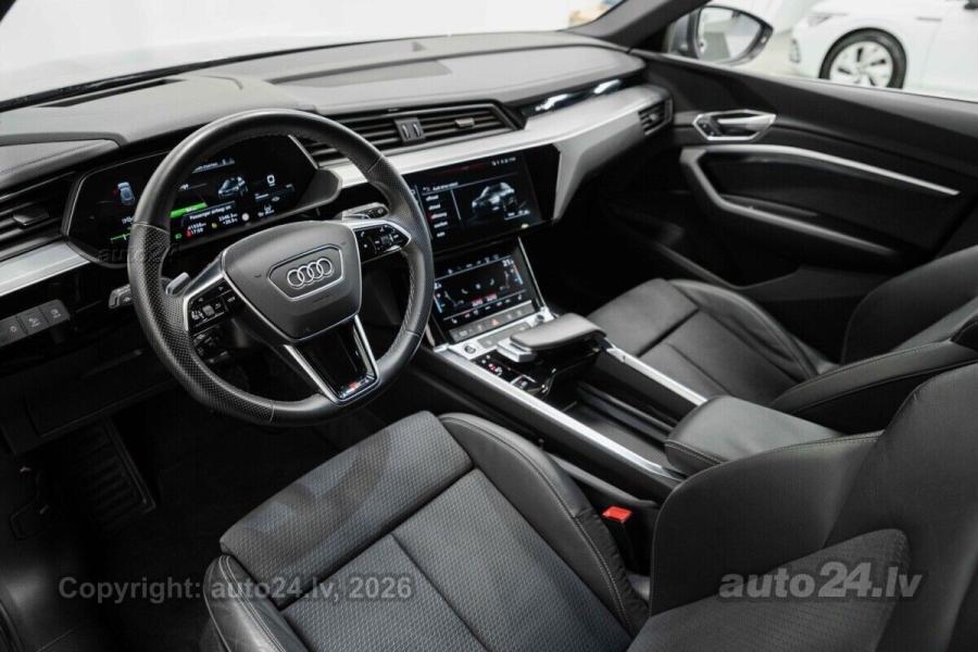Audi E-Tron 2022 Tallina, ar dzinēja tilpumu 0.00 L un nobraukumu 42 tūkst. km par 32900 €, foto 9 vietnē AUTOMOTO.COM.LV