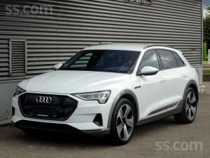 White Audi E-Tron 2019 in Riga, with an engine capacity of 0.00 L and mileage of 98 thousand km for 25500 €, photo  on AUTOMOTO.COM.LV