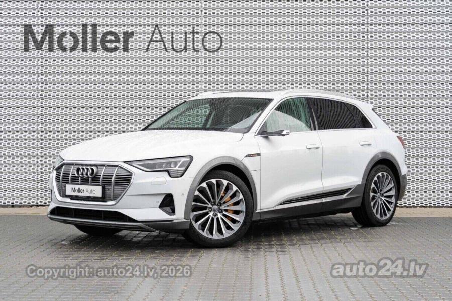 White Audi E-Tron 2020 in Riga, with an engine capacity of 0.10 L and mileage of 70 thousand km for 27900 €, photo 1 on AUTOMOTO.COM.LV