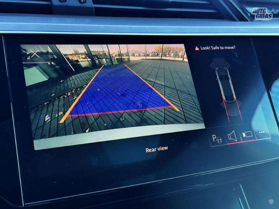 Белый Ауди E-Tron 2020 в Каунас, объемом двигателя 0.00 л и пробегом 160 тыс. км за 26900 €, фото 12 на AUTOMOTO.COM.LV