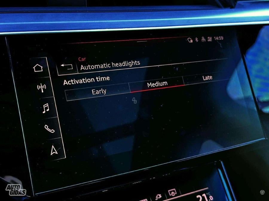 Белый Ауди E-Tron 2020 в Каунас, объемом двигателя 0.00 л и пробегом 160 тыс. км за 26900 €, фото 15 на AUTOMOTO.COM.LV