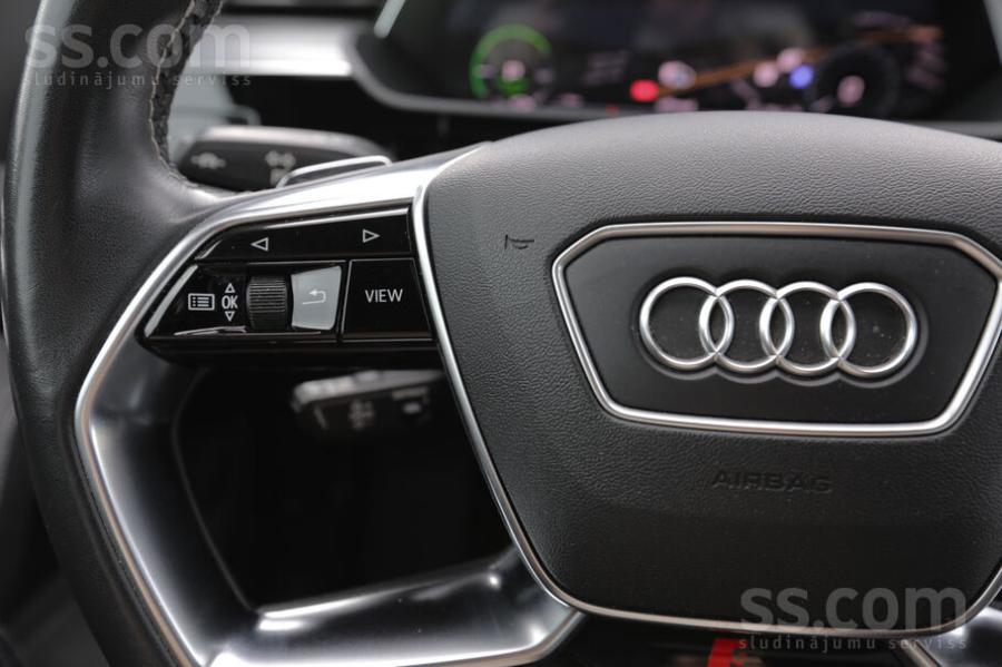 Balts Audi E-Tron 2020 Rīga, ar dzinēja tilpumu 0.00 L un nobraukumu 81 tūkst. km par 31990 €, foto 13 vietnē AUTOMOTO.COM.LV