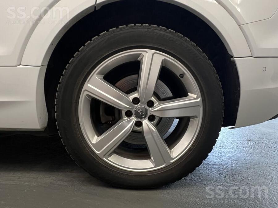 Balts Audi E-Tron 2020 Rīga, ar dzinēja tilpumu 0.00 L un nobraukumu 69 tūkst. km par 27990 €, foto 25 vietnē AUTOMOTO.COM.LV