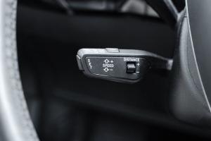 White Audi E-Tron 2020 in Marupe, with an engine capacity of 0.00 L and mileage of 95 thousand km for 26700 €, photo 16 on AUTOMOTO.COM.LV