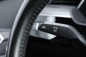 White Audi E-Tron 2020 in Marupe, with an engine capacity of 0.00 L and mileage of 95 thousand km for 26700 €, photo 17 on AUTOMOTO.COM.LV