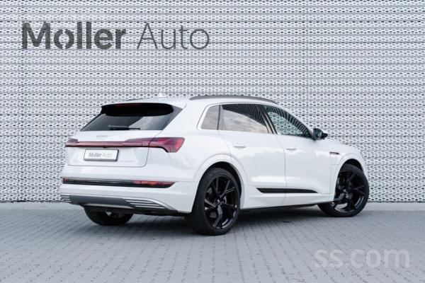 Balts Audi E-Tron 2020 Rīga, ar dzinēja tilpumu 0.00 L un nobraukumu 95 tūkst. km par 26700 €, foto 4 vietnē AUTOMOTO.COM.LV