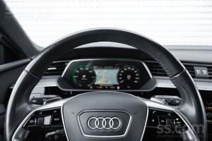 White Audi E-Tron 2020 in Riga, with an engine capacity of 0.00 L and mileage of 95 thousand km for 26700 €, photo 20 on AUTOMOTO.COM.LV
