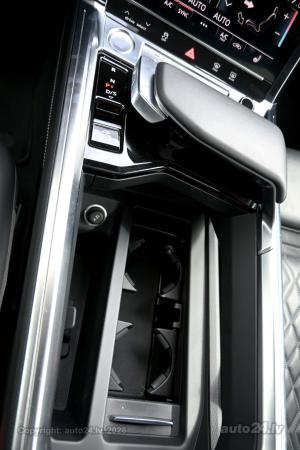 Balts Audi E-Tron 2020 Tallina, ar dzinēja tilpumu 0.00 L un nobraukumu 53 tūkst. km par 33990 €, foto 19 vietnē AUTOMOTO.COM.LV