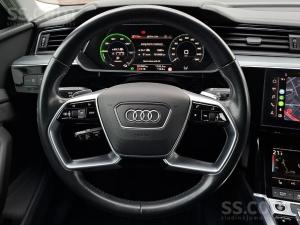 White Audi E-Tron 2021 in Riga, with an engine capacity of 0.00 L and mileage of 101 thousand km for 25900 €, photo 23 on AUTOMOTO.COM.LV