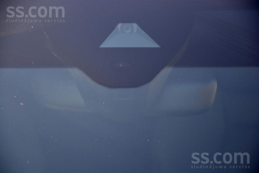 Balts Audi E-Tron 2021 Rīga, ar dzinēja tilpumu 0.00 L un nobraukumu 153 tūkst. km par 24500 €, foto 13 vietnē AUTOMOTO.COM.LV