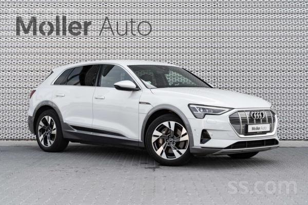 Balts Audi E-Tron 2022 Rīga, ar dzinēja tilpumu 0.00 L un nobraukumu 36 tūkst. km par 32300 €, foto 2 vietnē AUTOMOTO.COM.LV