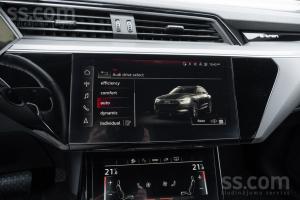 Balts Audi E-Tron 2022 Rīga, ar dzinēja tilpumu 0.00 L un nobraukumu 36 tūkst. km par 32300 €, foto 21 vietnē AUTOMOTO.COM.LV