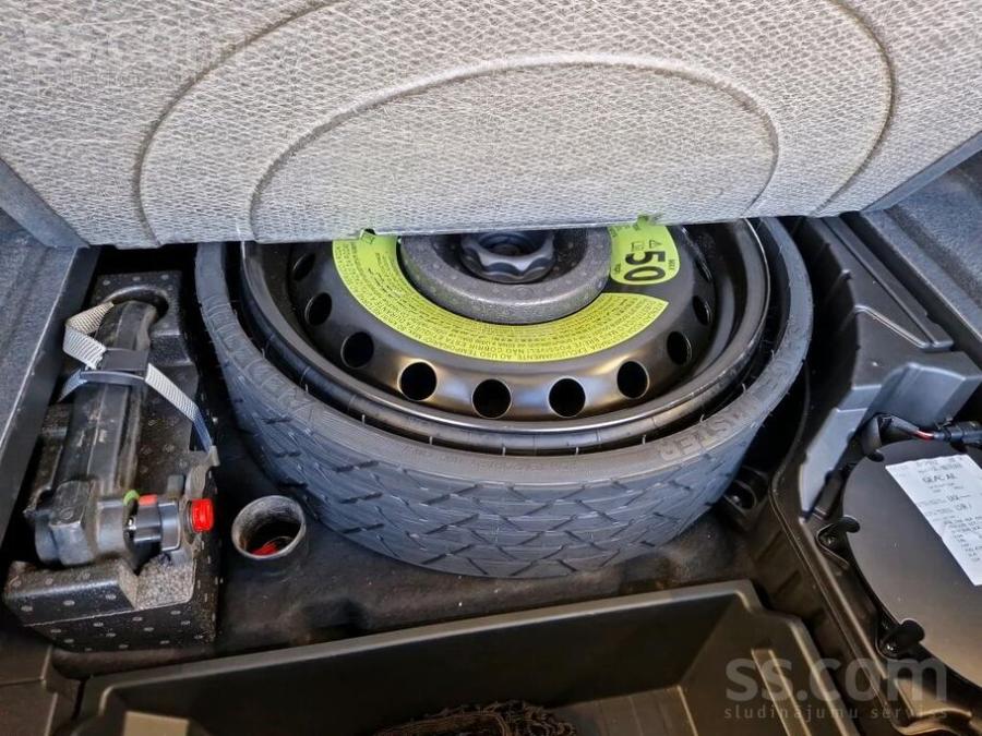 Balts Audi E-Tron 2022 Ventspils, ar dzinēja tilpumu 0.00 L un nobraukumu 70 tūkst. km par 40800 €, foto 6 vietnē AUTOMOTO.COM.LV