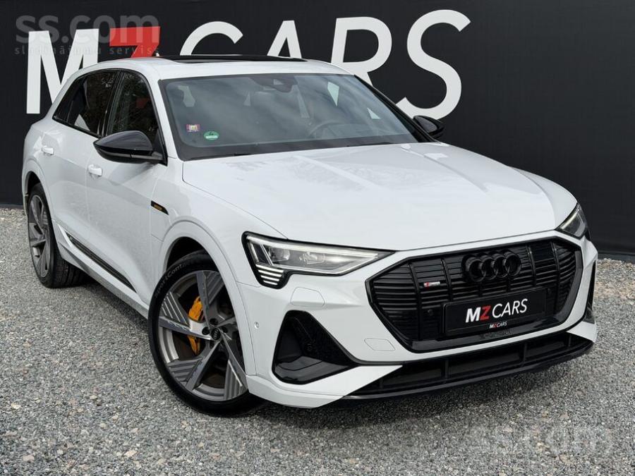 Balts Audi E-Tron 2022 Rīga, ar dzinēja tilpumu 0.00 L un nobraukumu 96 tūkst. km par 35990 €, foto 3 vietnē AUTOMOTO.COM.LV