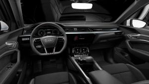 White Audi E-Tron 2022 in Marupe, with an engine capacity of 0.00 L and mileage of 34 thousand km for 38900 €, photo 8 on AUTOMOTO.COM.LV