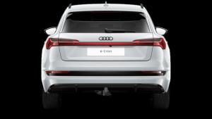 White Audi E-Tron 2022 in Marupe, with an engine capacity of 0.00 L and mileage of 34 thousand km for 38900 €, photo 5 on AUTOMOTO.COM.LV