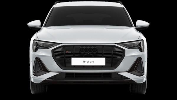White Audi E-Tron 2022 in Marupe, with an engine capacity of 0.00 L and mileage of 34 thousand km for 38900 €, photo 5 on AUTOMOTO.COM.LV