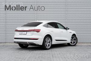White Audi E-Tron 2022 in Riga, with an engine capacity of 0.00 L and mileage of 23 thousand km for 43850 €, photo 5 on AUTOMOTO.COM.LV